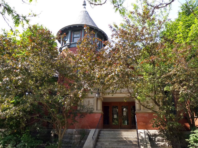 Westmount Park to Girouard Park to King George Park – WalkMontréal